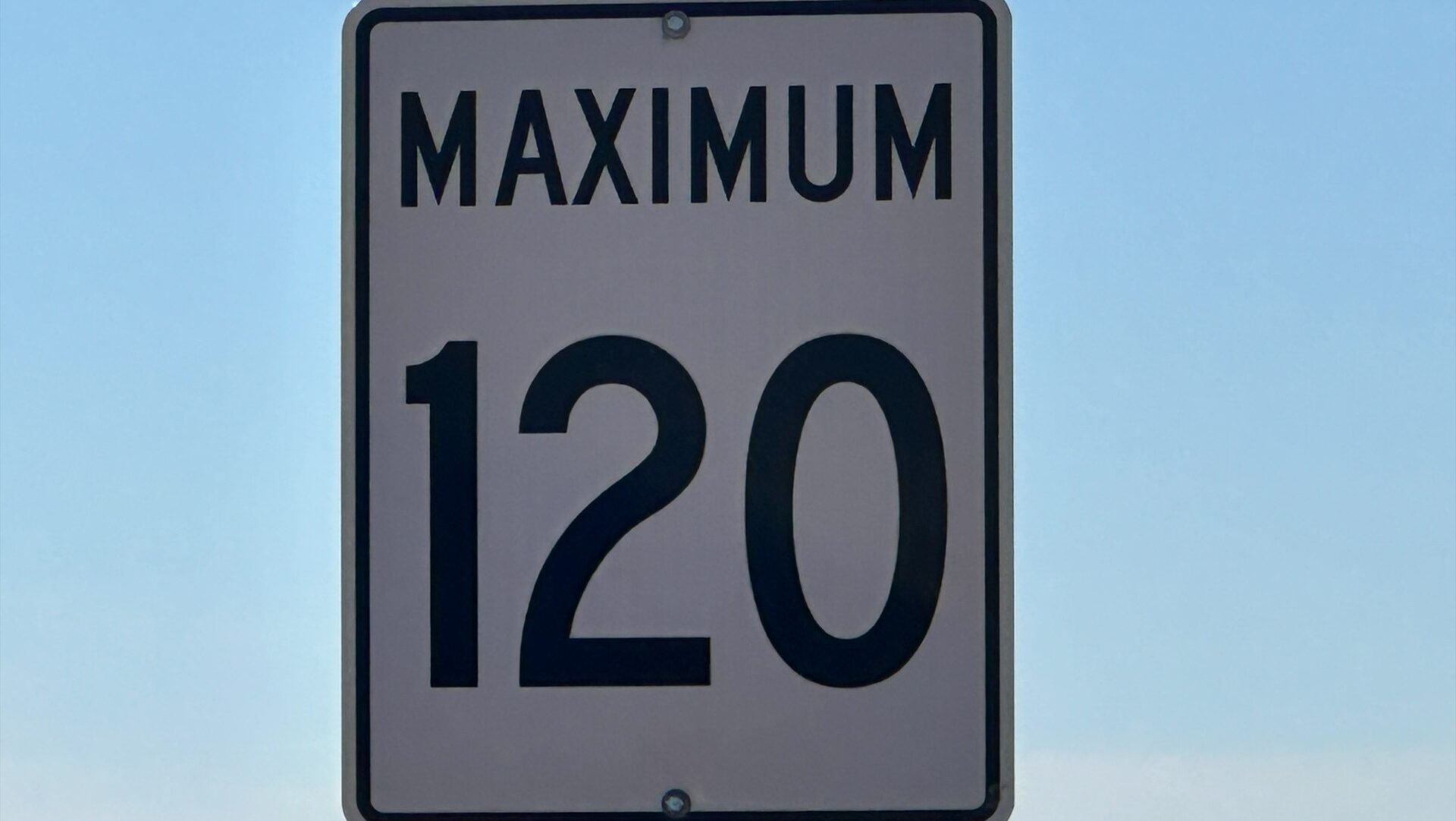 120 km/h speed limit begins on QEII south of Leduc