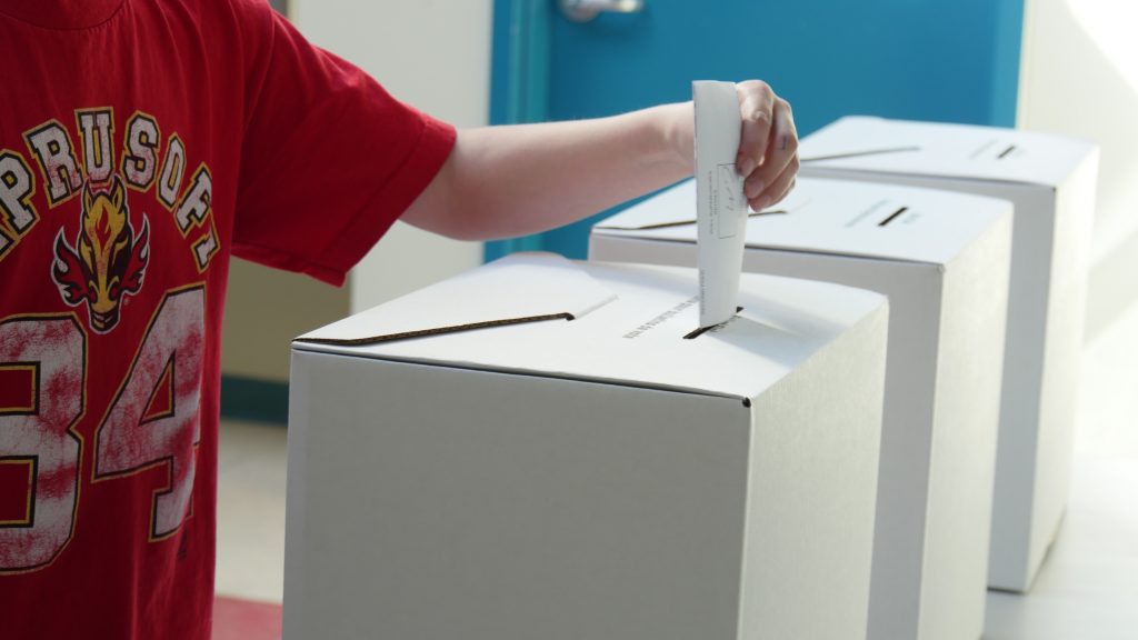Students vote Liberal government in mock election