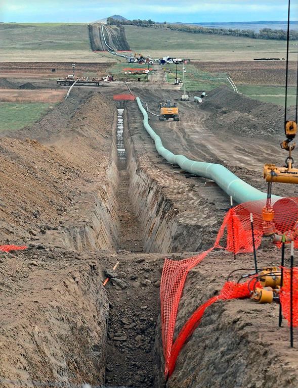 Judge Orders Dakota Access Pipeline Shut Down Pending Review