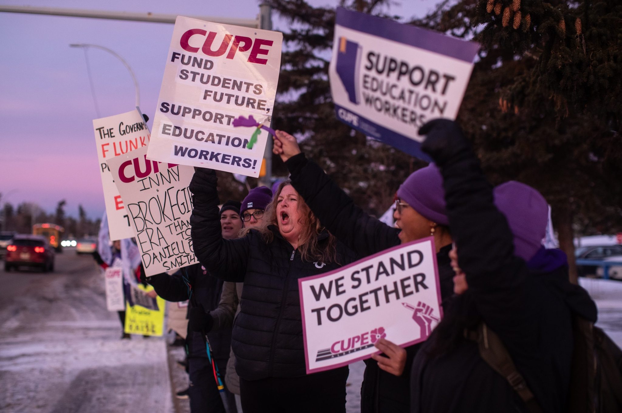 Alberta government, union spar on Edmonton nurses' involvement in ...