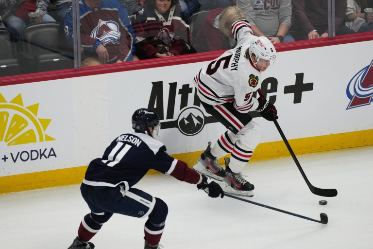 Oilers acquire defenseman Connor Murphy from the Blackhawks ahead of ...