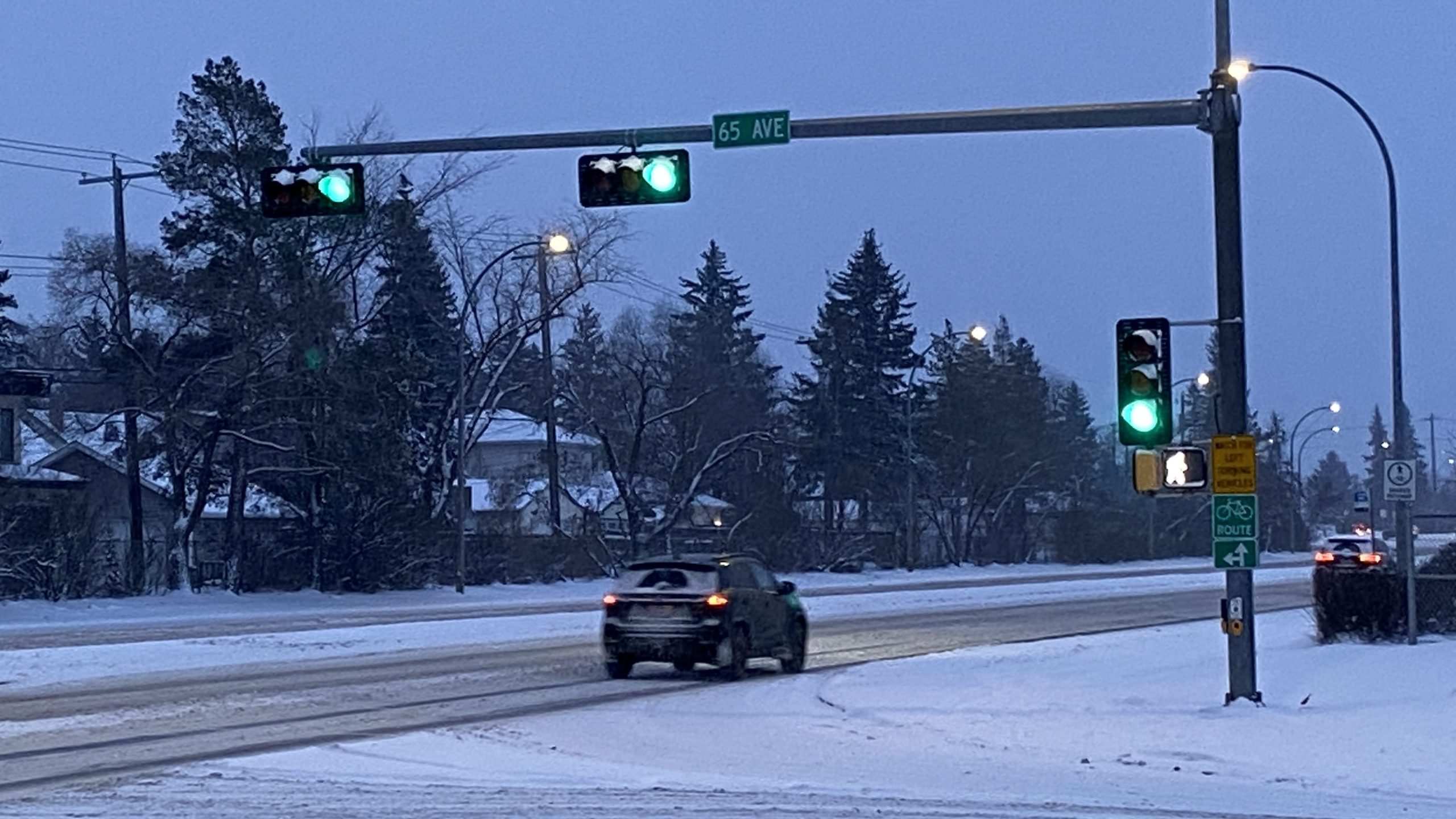 Four car fatal collision in southwest Edmonton