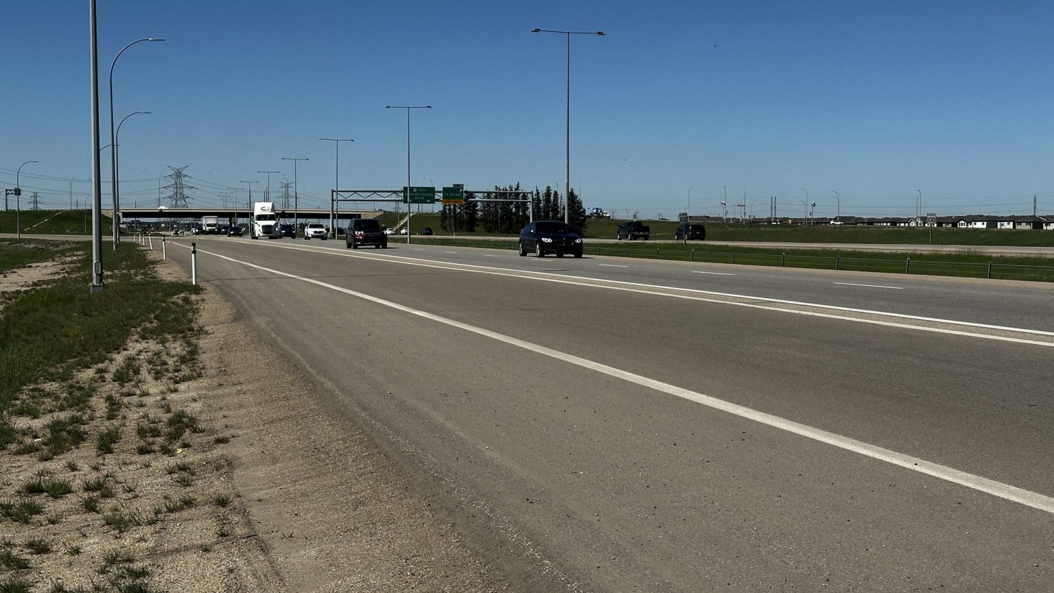 3 hospitalized in multi-vehicle collision on Anthony Henday near 17 Street