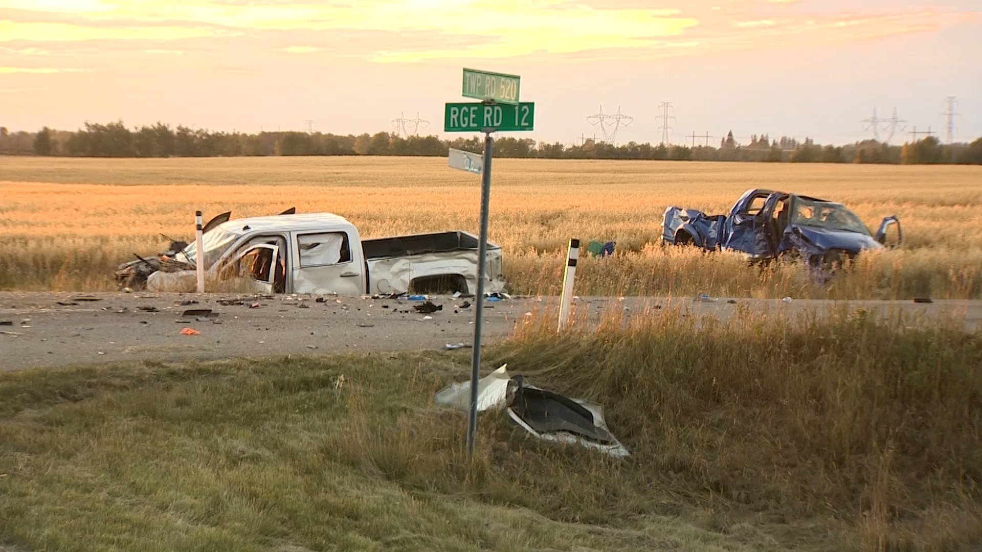 Pickup trucks collide on highway; Edmonton woman killed | CityNews Edmonton