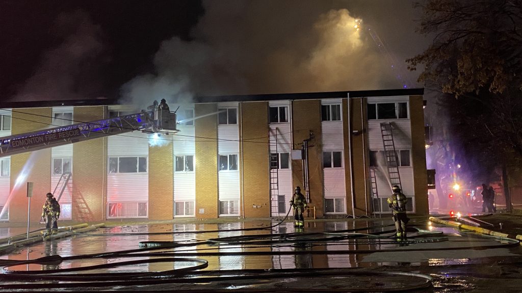 Canora apartment fire displaces 22 people: Edmonton firefighters