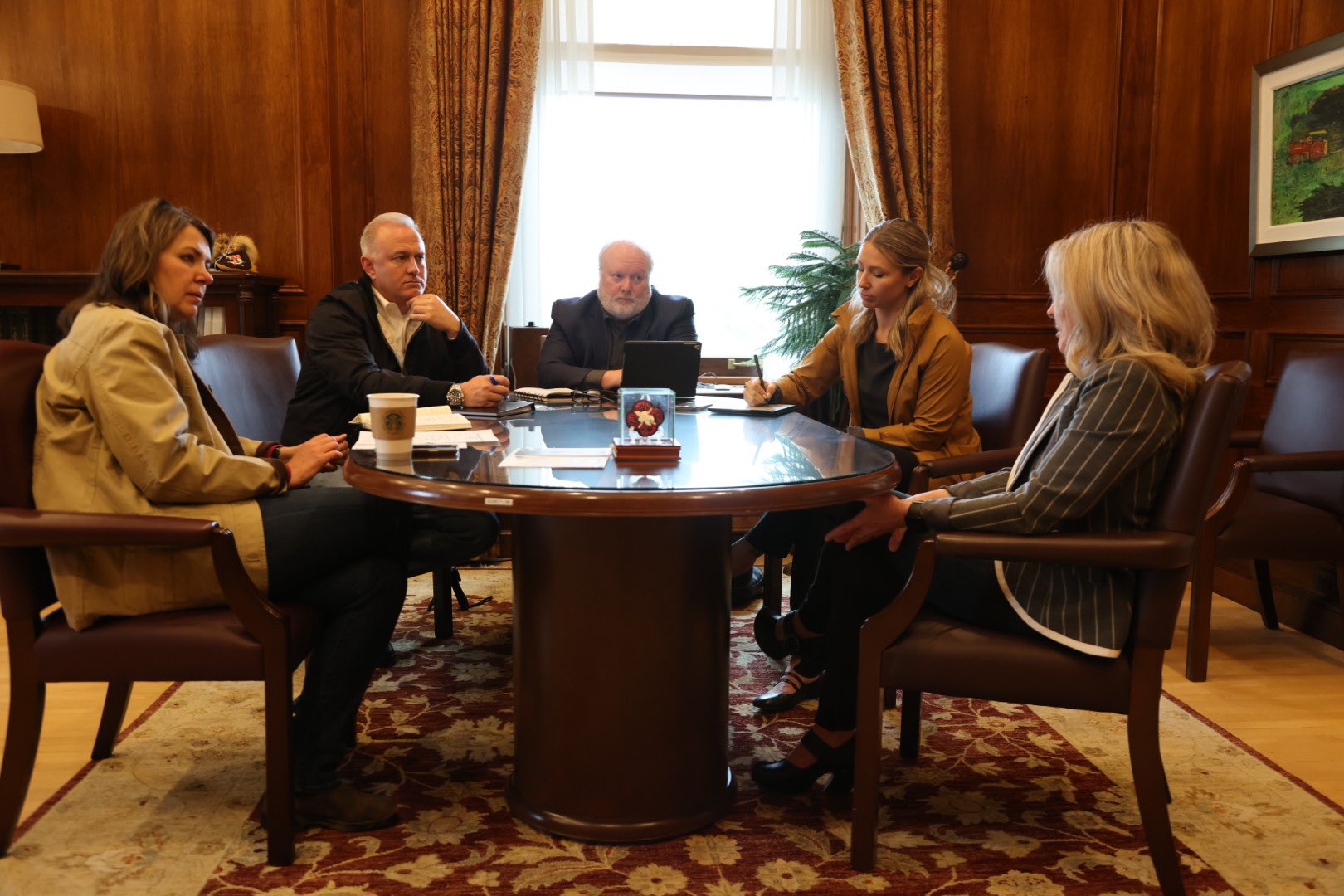 Alberta wildfires: Rachel Notley, Danielle Smith meet - CityNews Edmonton