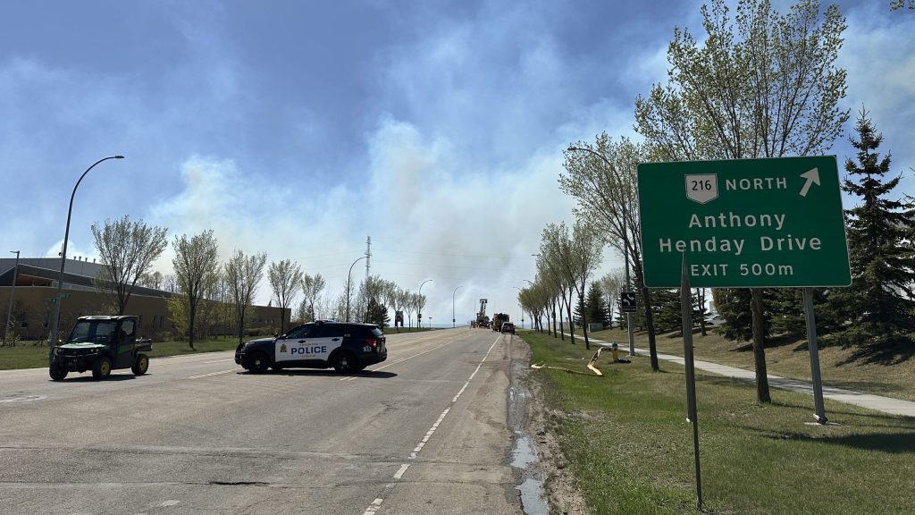 Evacuation order lifted after large brush fire in west Edmonton