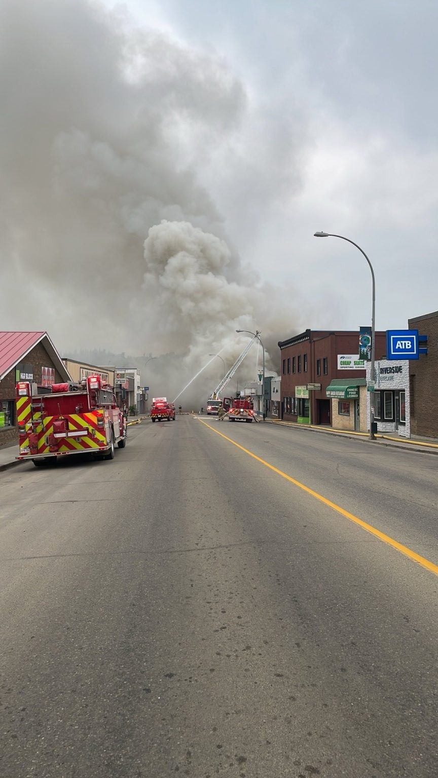 Athabasca Fire deals with large structure fire Tuesday - CityNews Edmonton