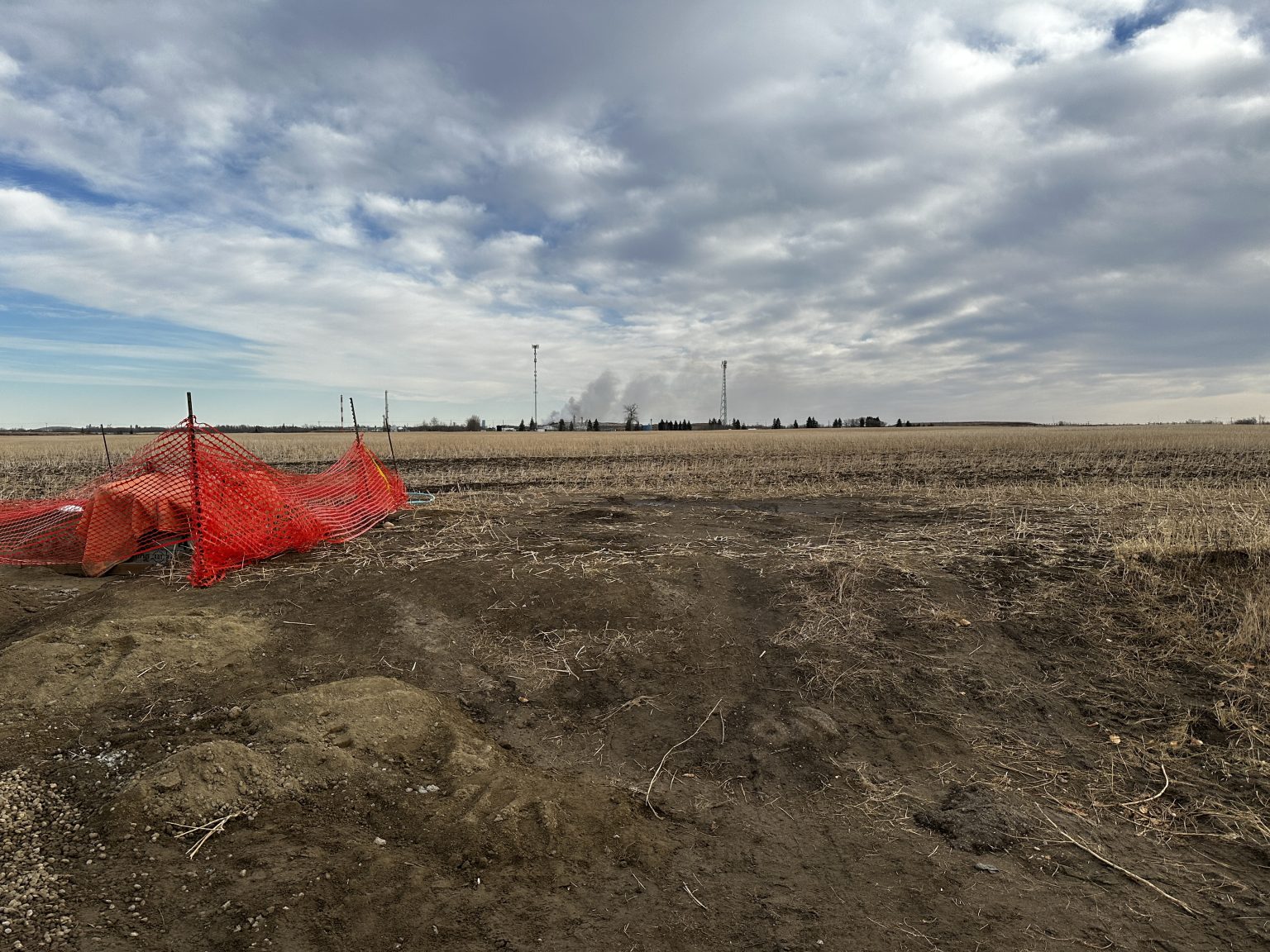 Fire at GFL landfill west of Edmonton