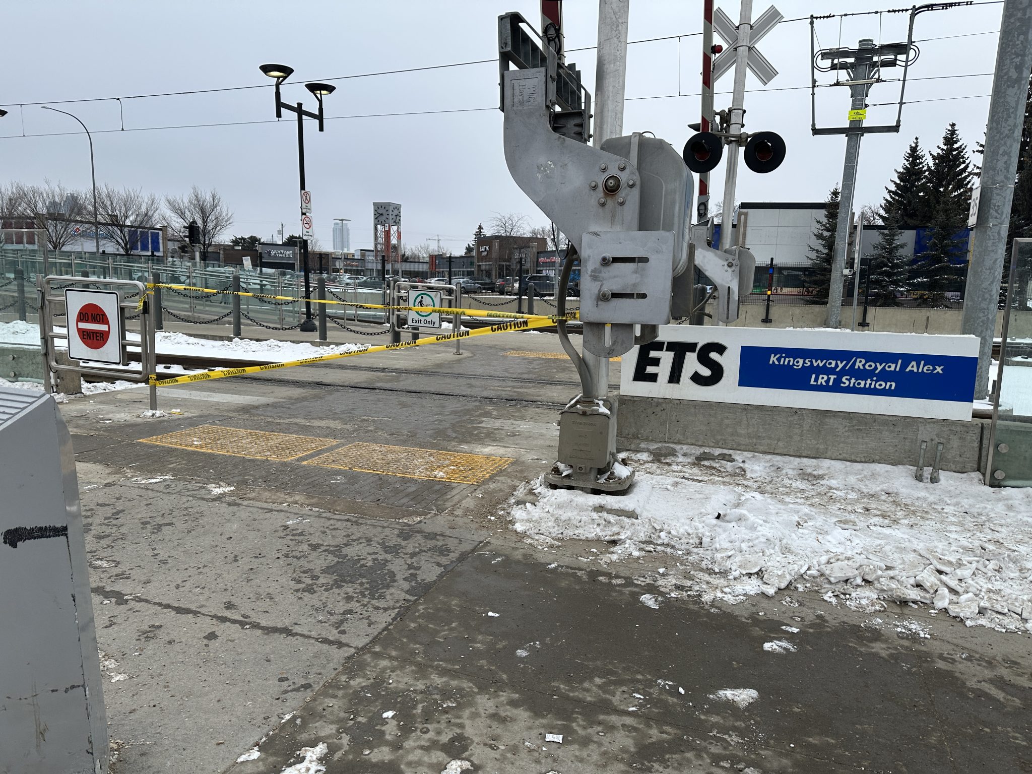 Edmonton police investigating shooting at Kingsway/Royal Alex Station