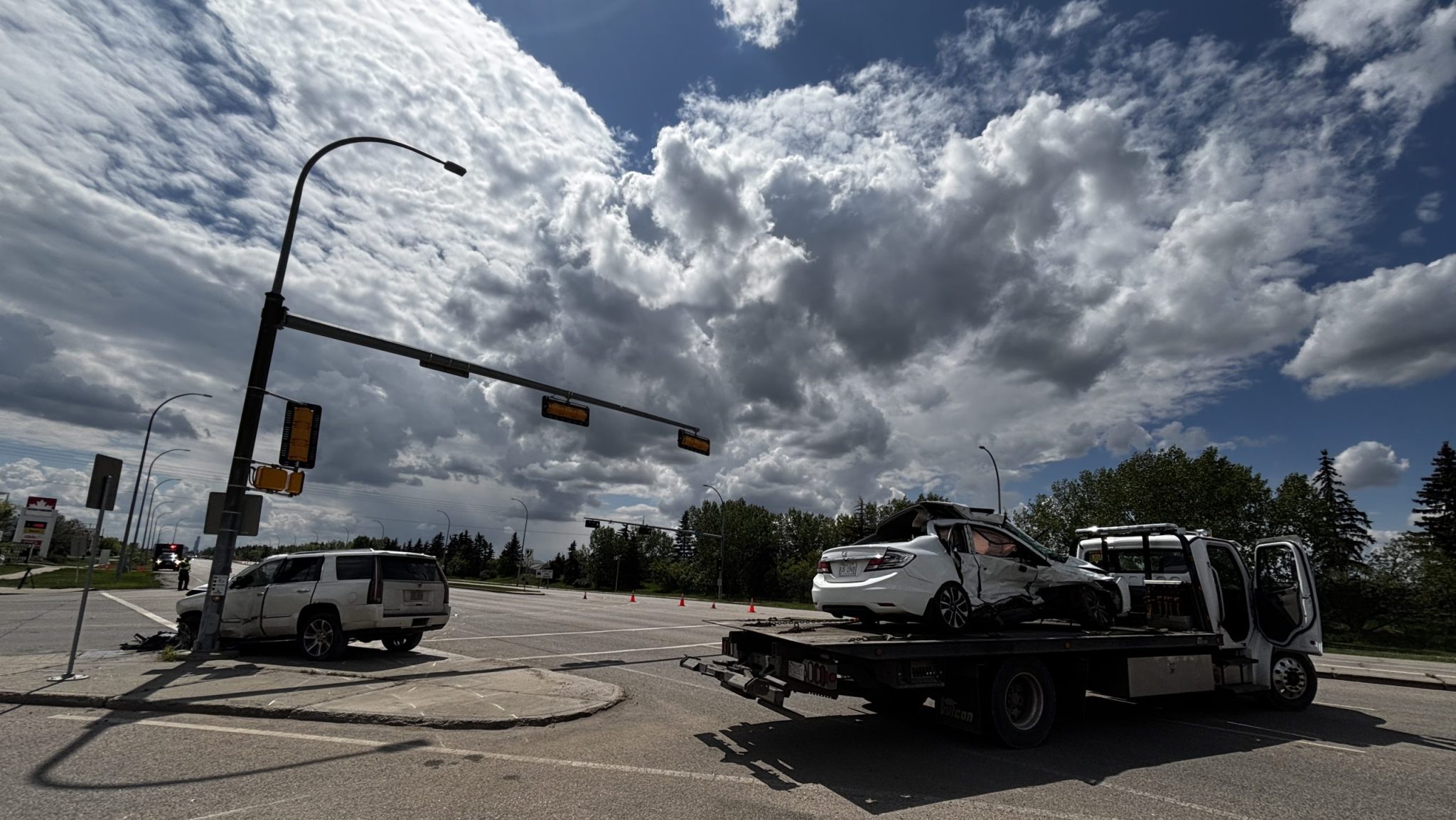 1 man dead following collision on 97 Street: Edmonton police