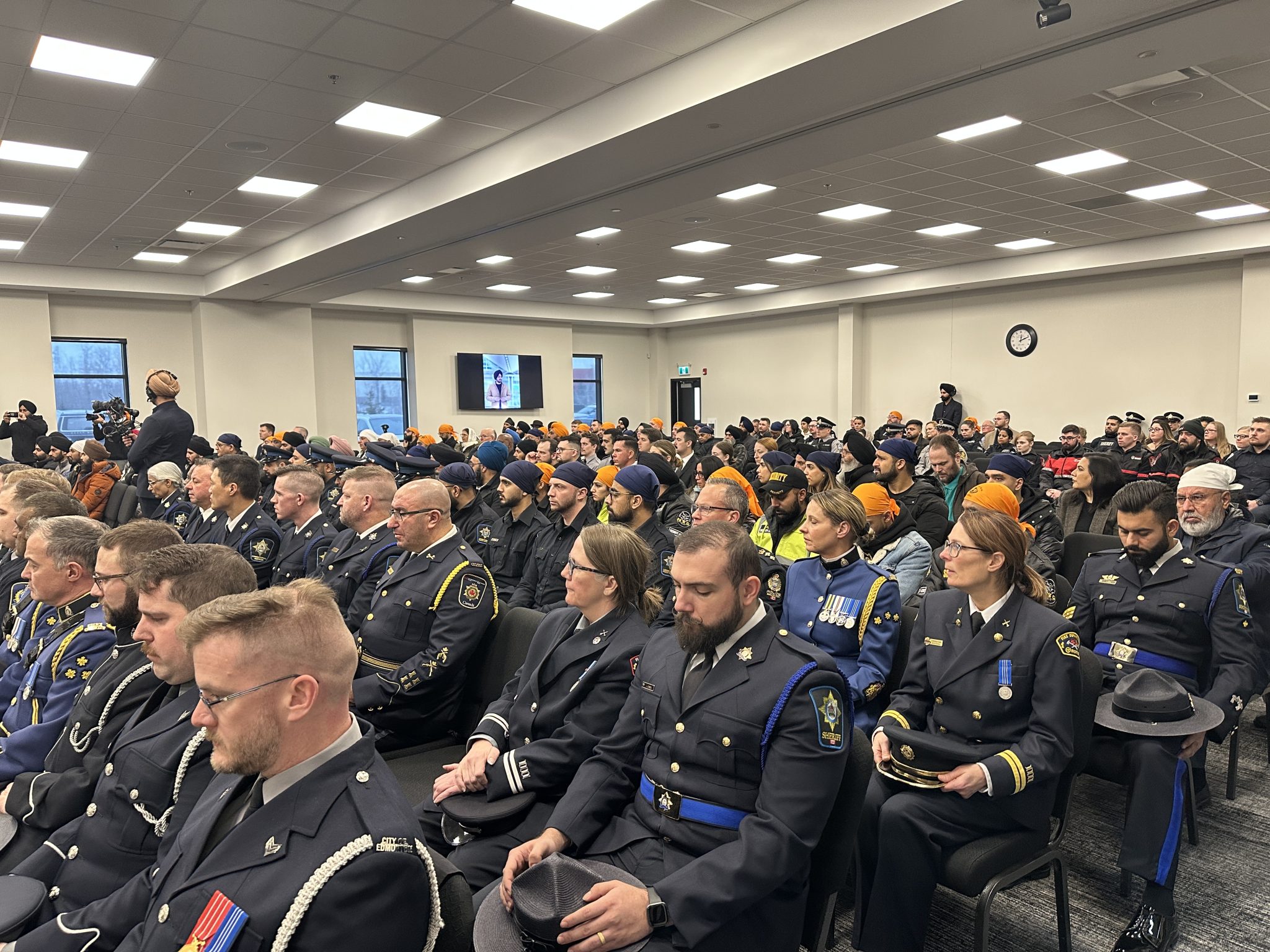 Funeral service held for security guard killed in south Edmonton ...