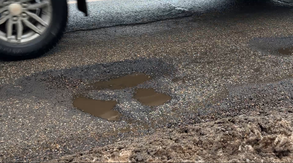 Edmonton repaired more than 500,000 potholes in 2024 - CityNews Edmonton
