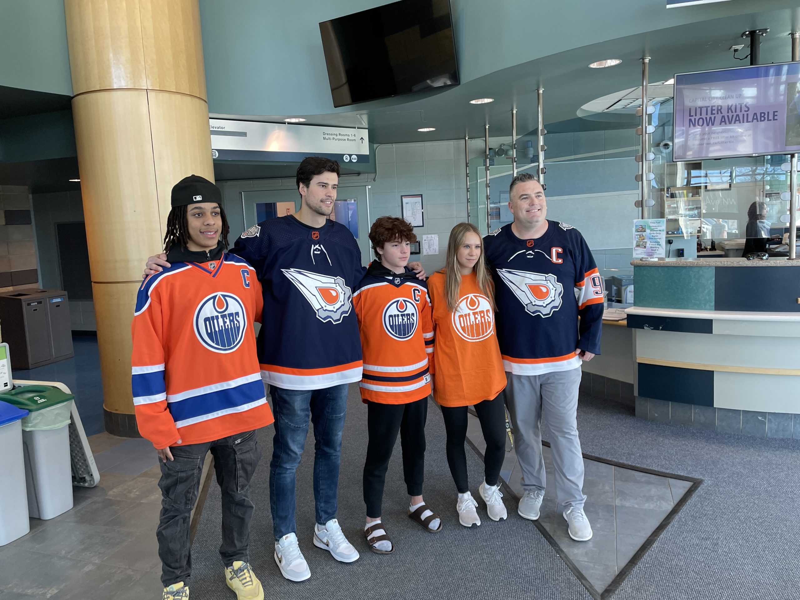 Edmonton school holds Oilers Pride Day, recognize alumnus ahead of ...