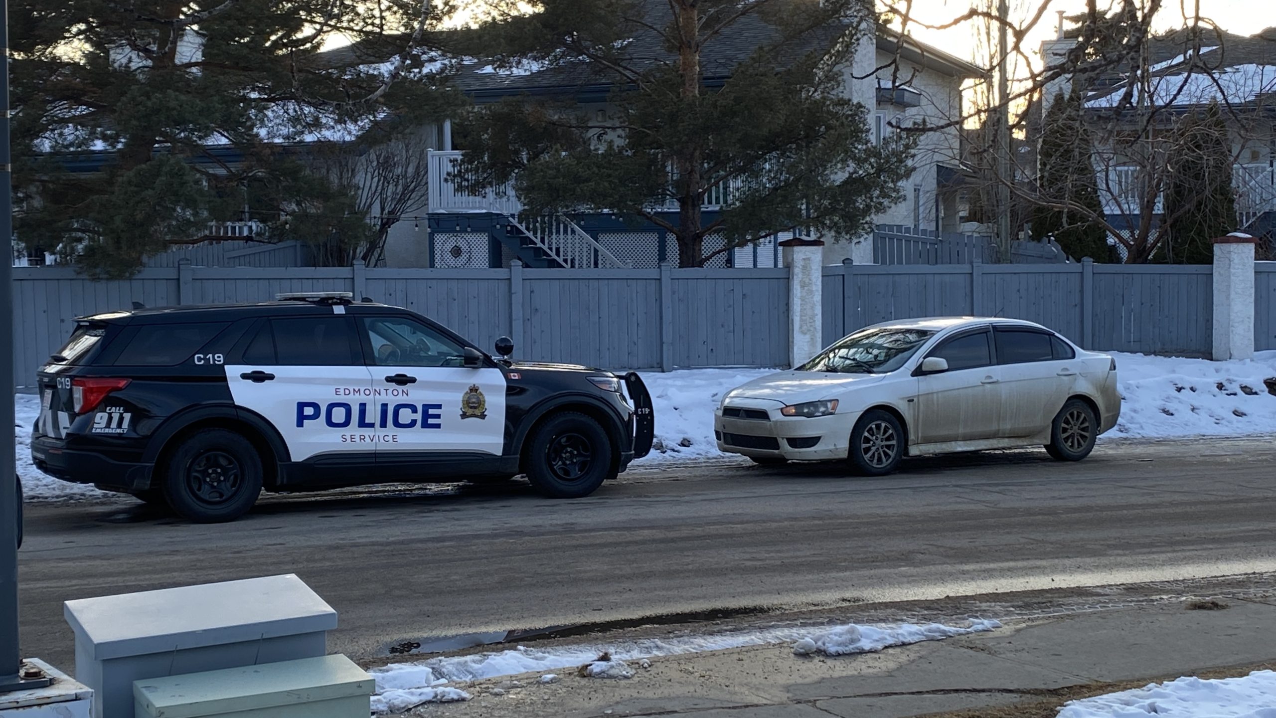 Woman arrested after man injured in southwest Edmonton shooting