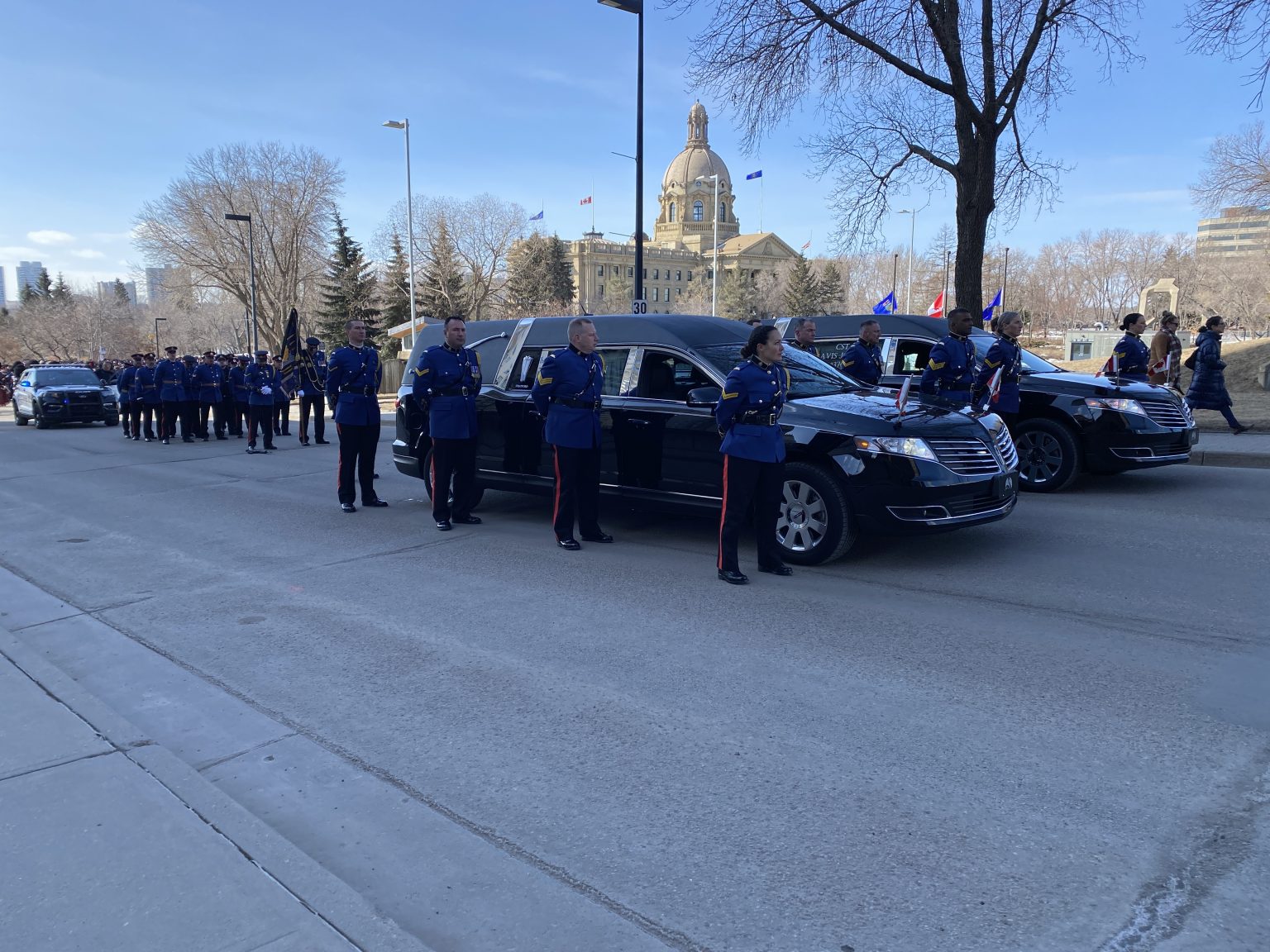 Canada’s police forces mourn Edmonton police officers - CityNews Edmonton