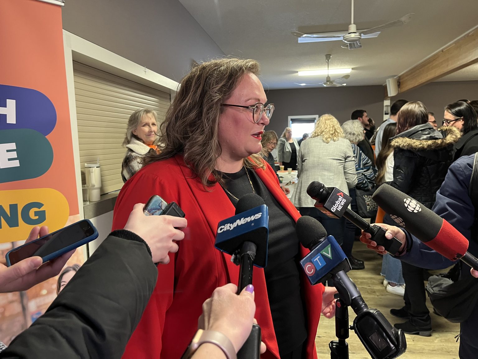 Alberta MLA Sarah Hoffman enters NDP leadership race - CityNews Edmonton