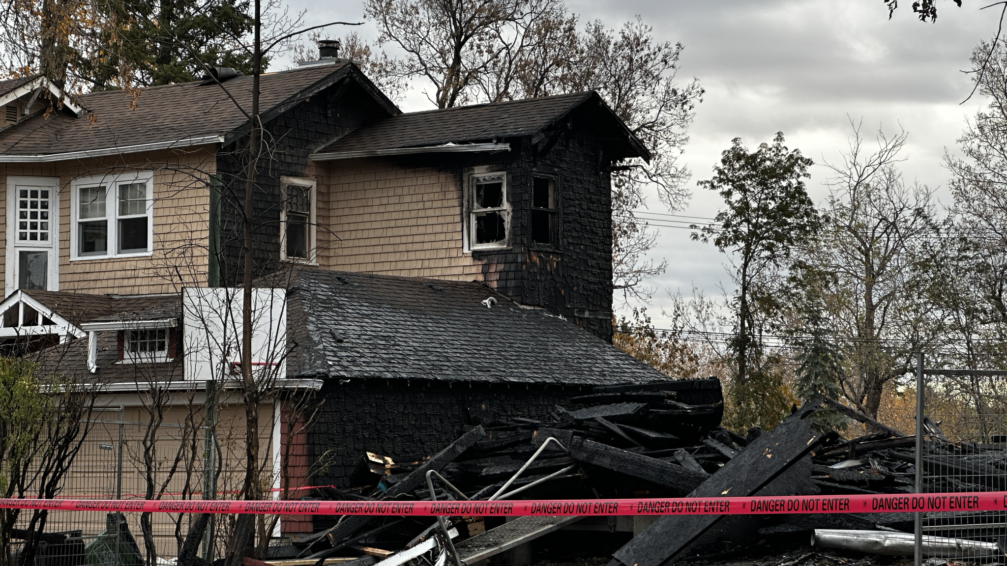 Fire destroys under-construction house in south central Edmonton