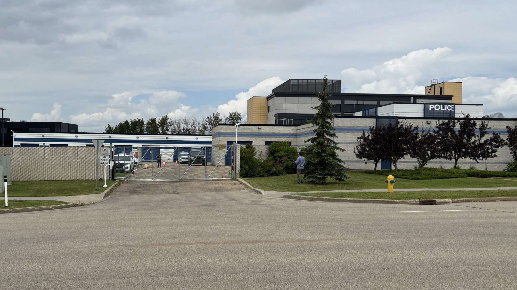 Officer shoots man inside RCMP Strathcona County parking lot