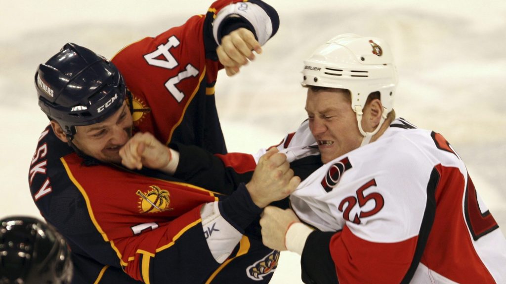 Alberta golf course fight involving ex-NHLer Tarnasky prompts investigation