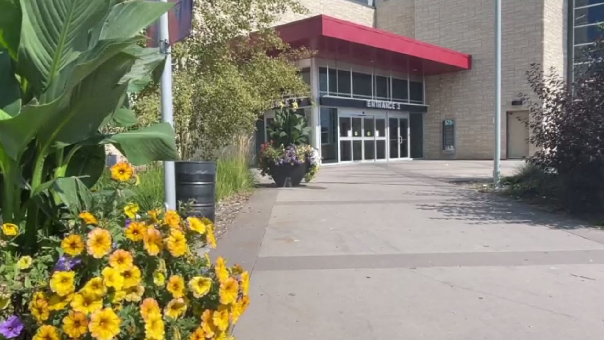 Swimmers sexually assaulted at Terwillegar pool: EPS - CityNews Edmonton