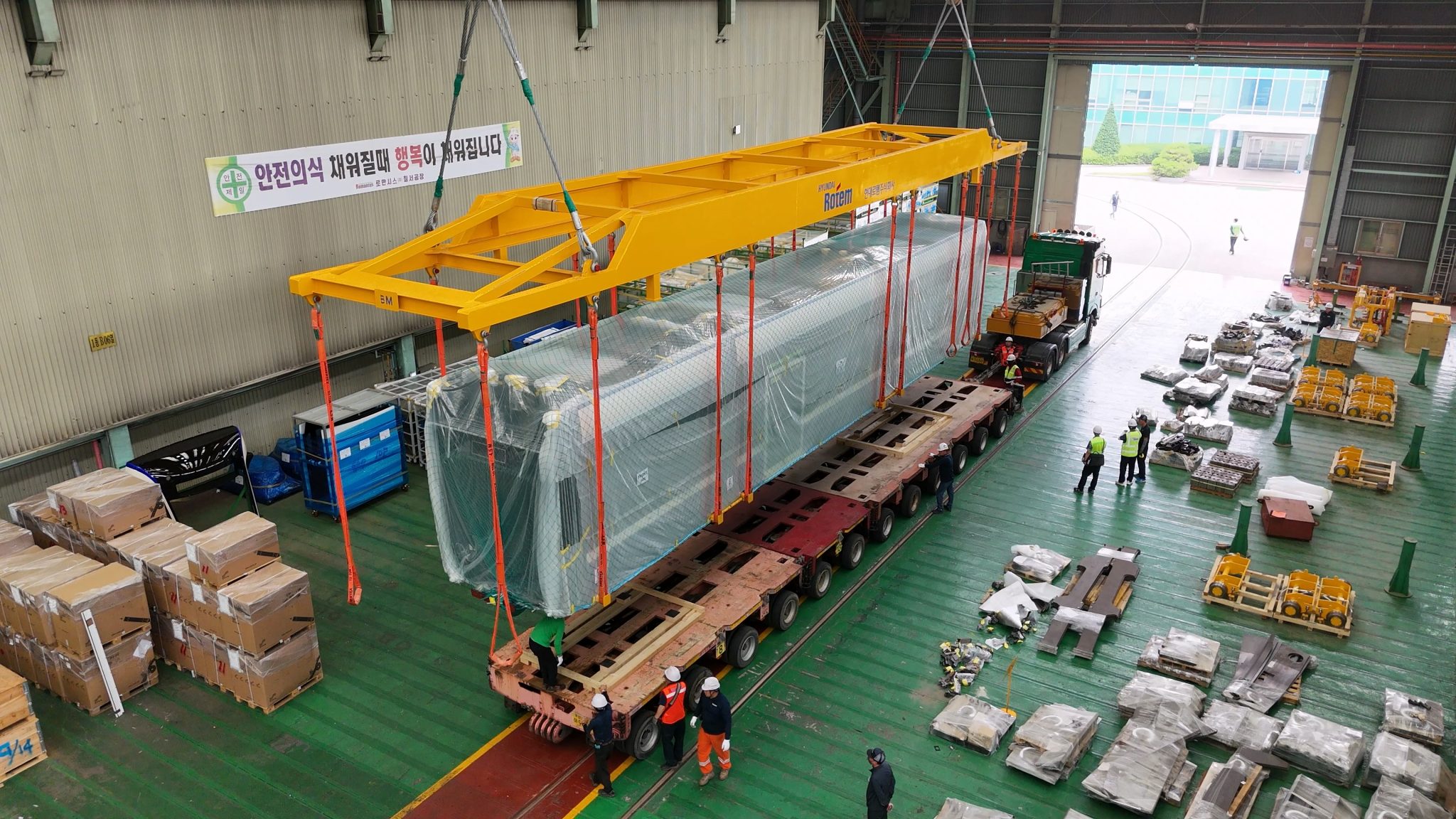 First Valley Line West LRT vehicle arrives in Edmonton