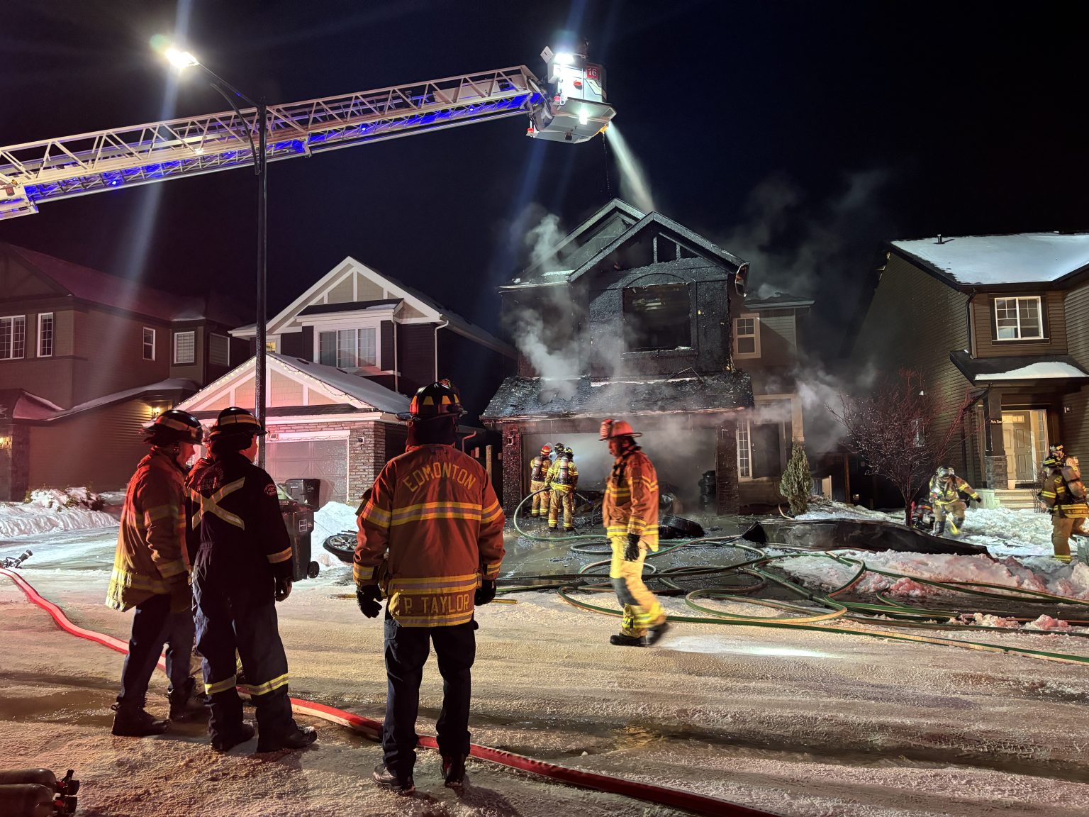 Fire destroys home in south Edmonton