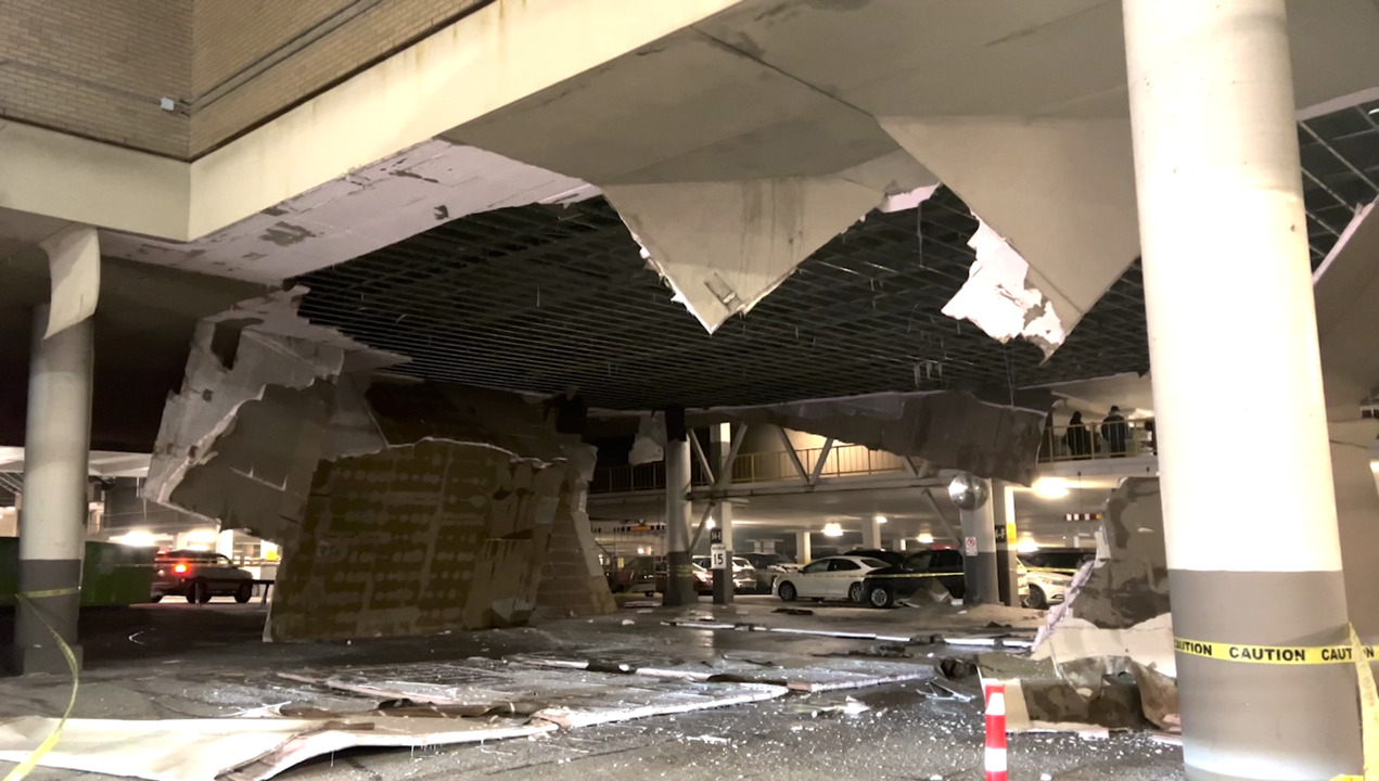 West Edmonton Mall parkade ceiling collapses | CityNews Edmonton