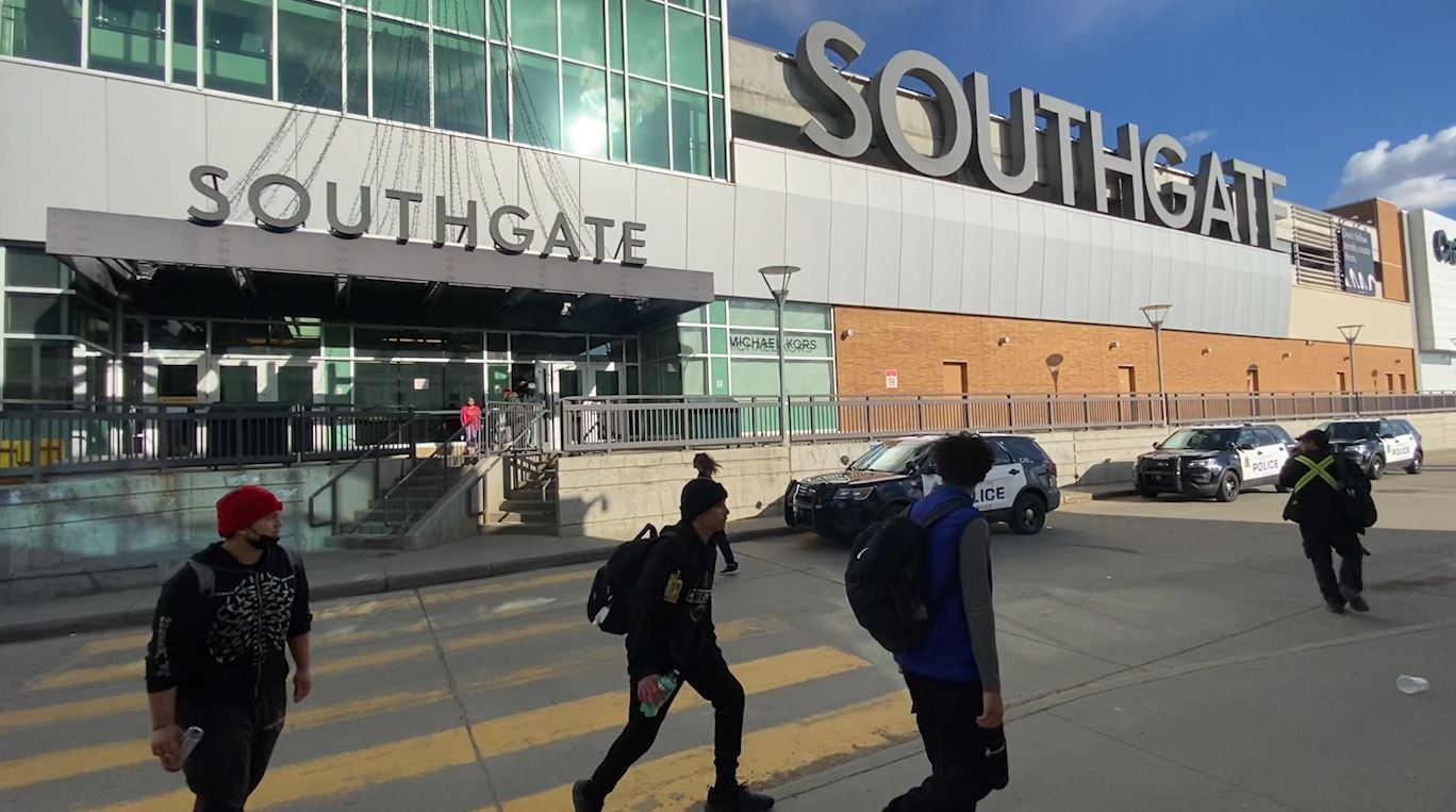 One in hospital following targeted attack, teen in custody: police ...