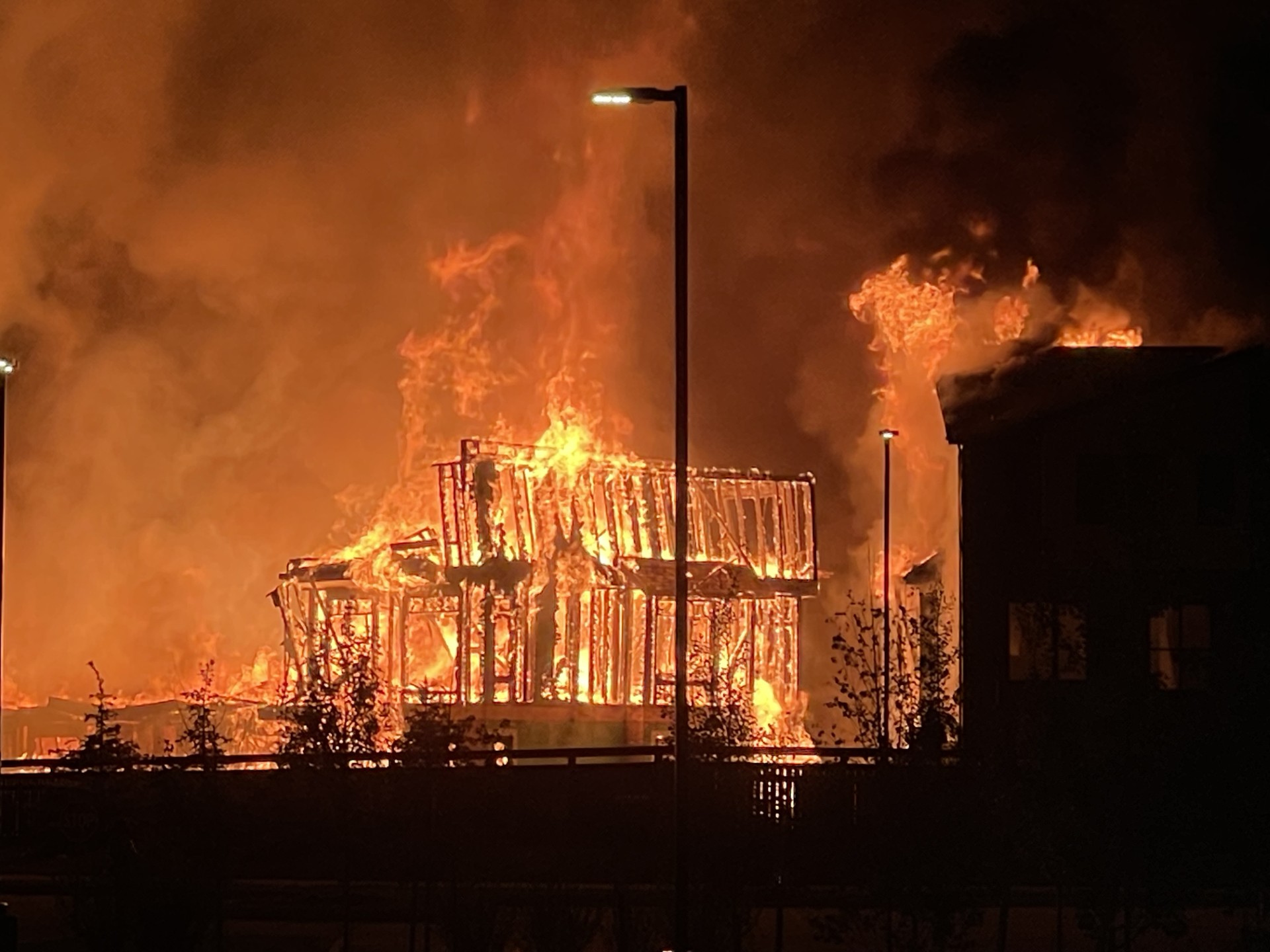 70 displaced as firefighters battle massive blaze in south Edmonton, no ...